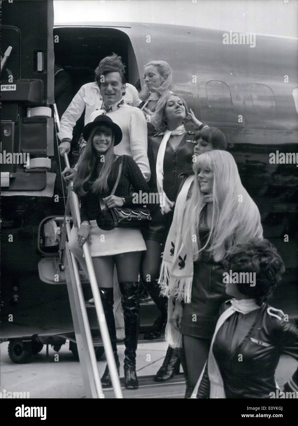 Aug. 21, 1970 - Hugh Hefner and some women Stock Photo - Alamy