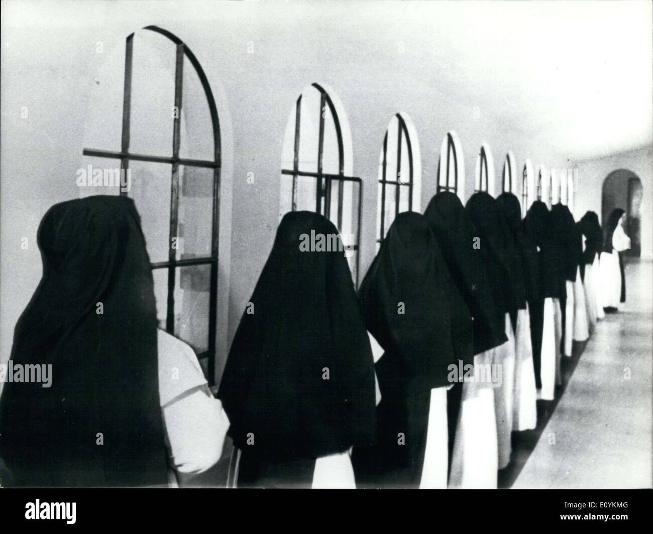 Convent of nuns hi-res stock photography and images - Alamy