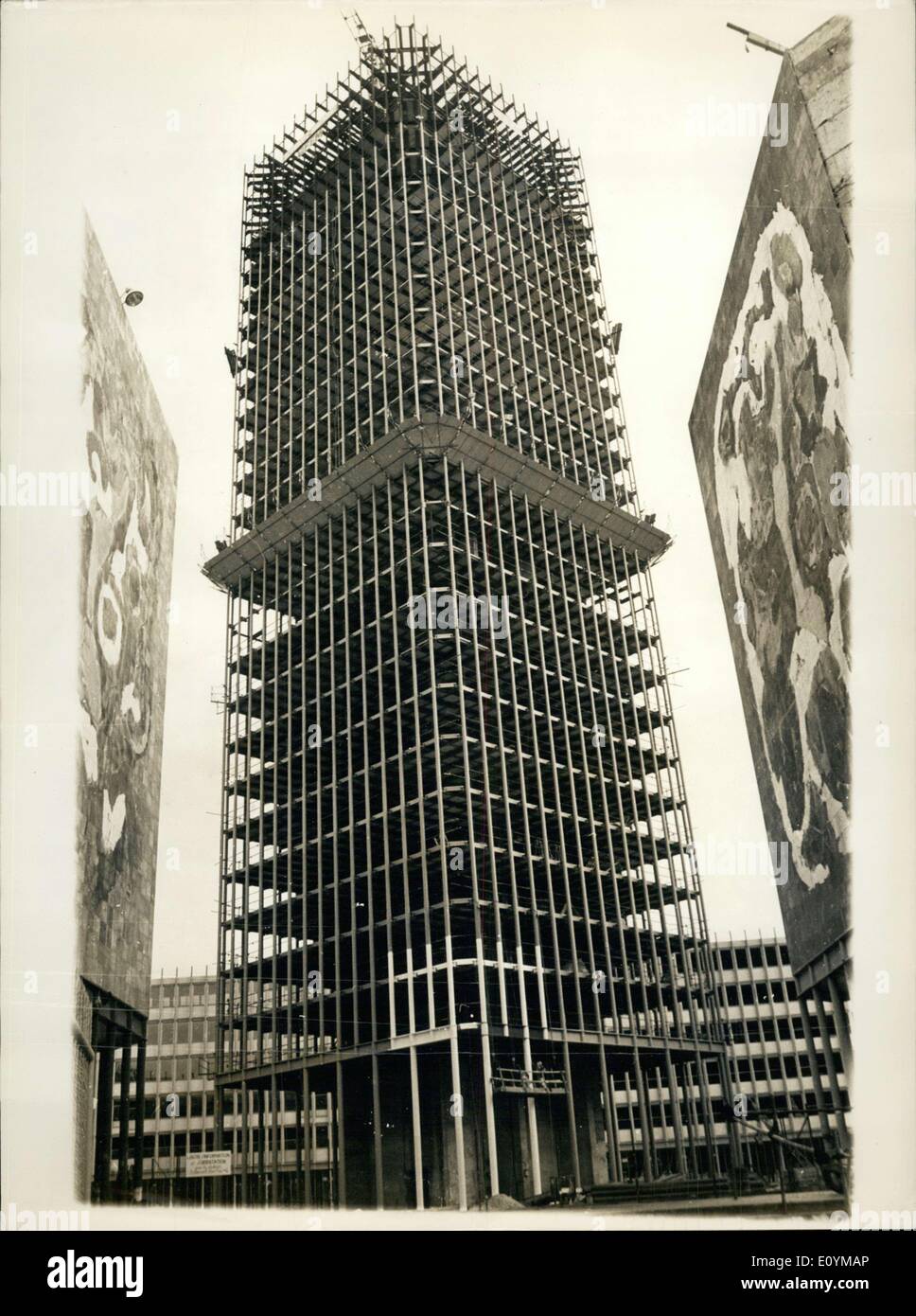 University of paris vi hi-res stock photography and images - Alamy