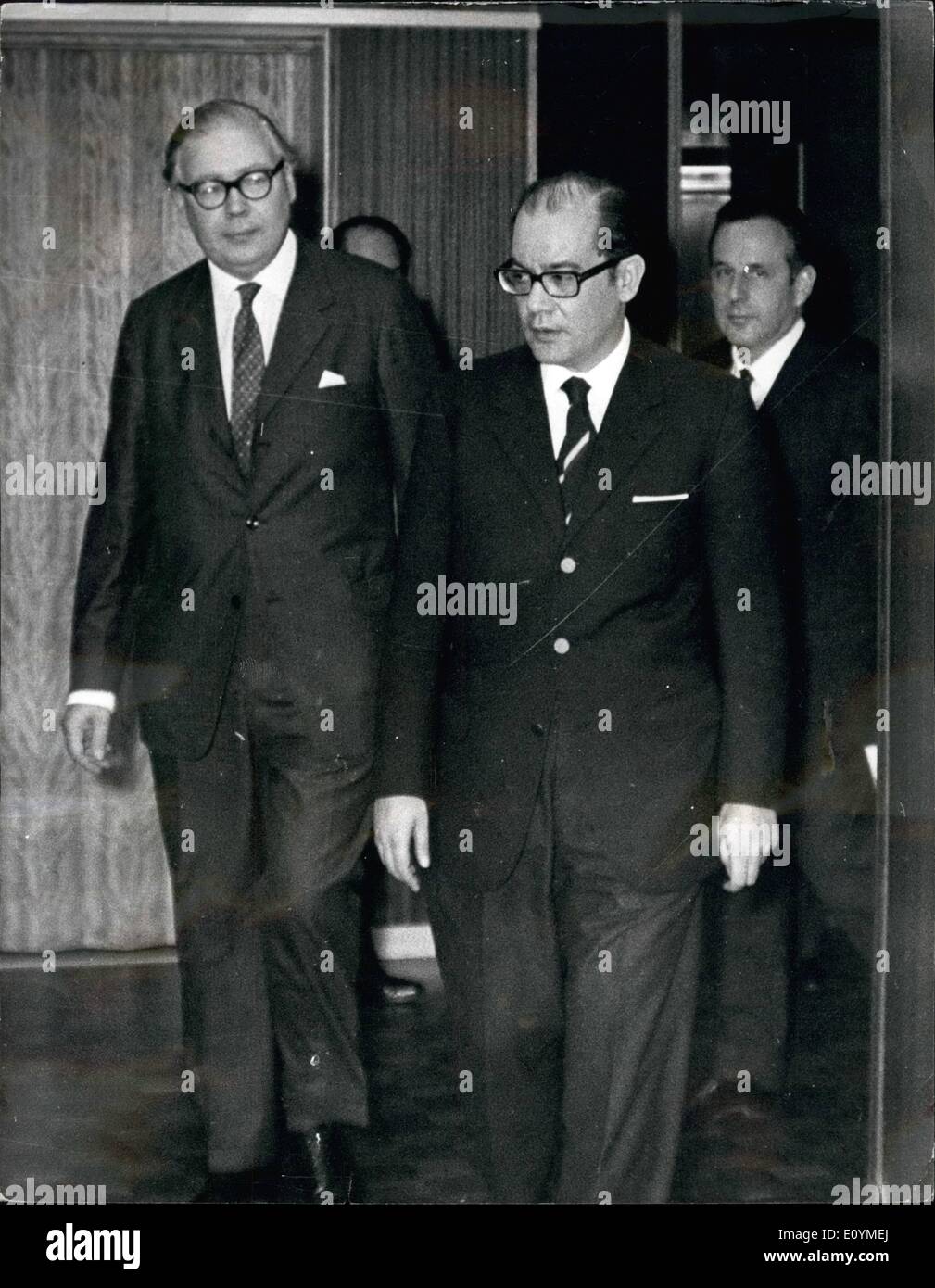 Left malfatti hi-res stock photography and images - Alamy