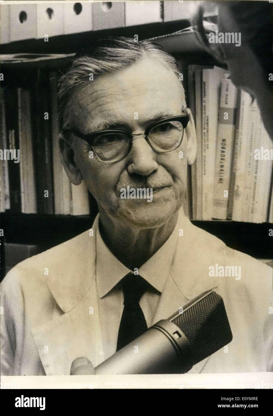 1970 Nobel High Resolution Stock Photography and Images - Alamy