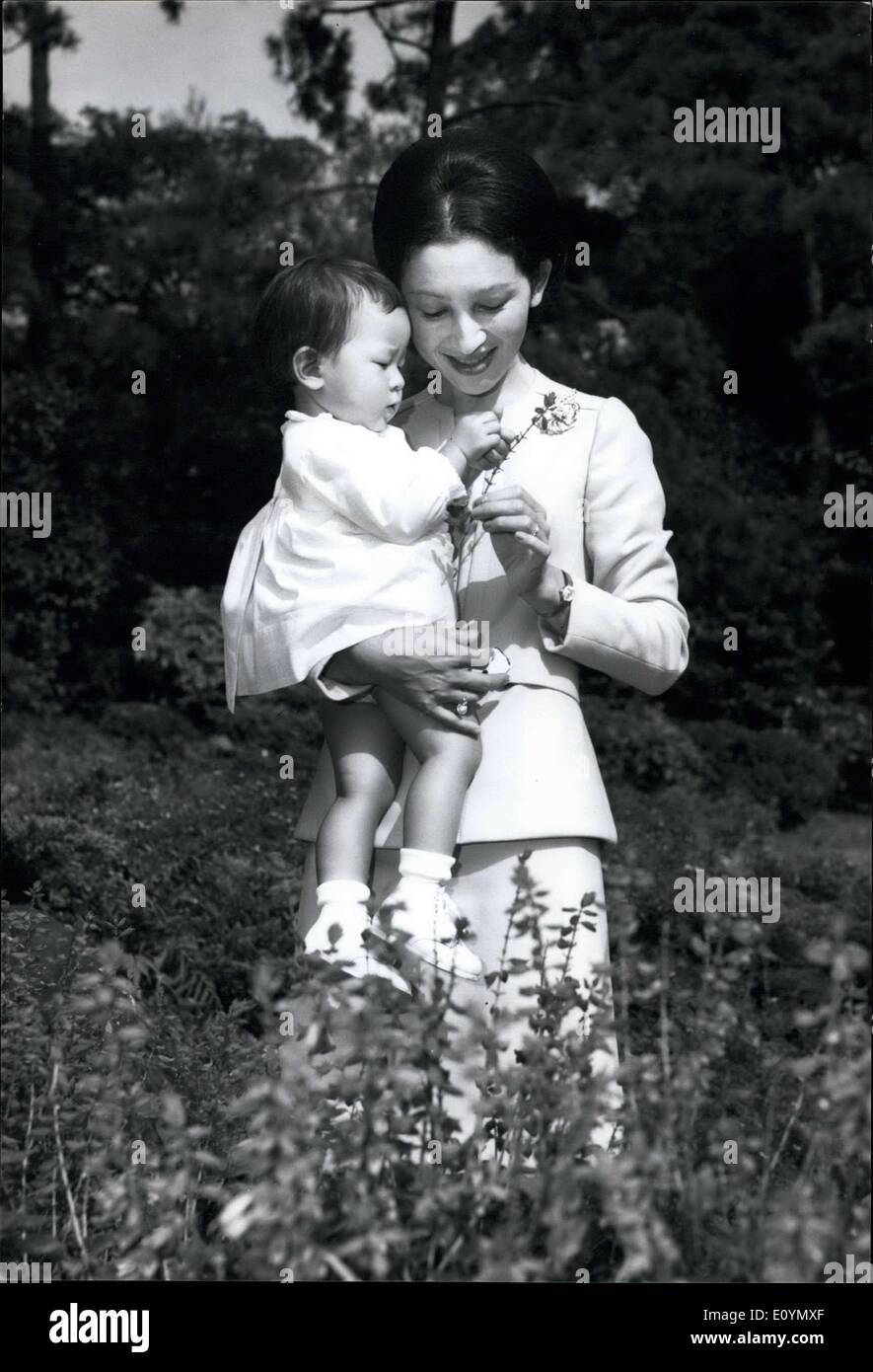 Michiko of japan hi-res stock photography and images - Alamy