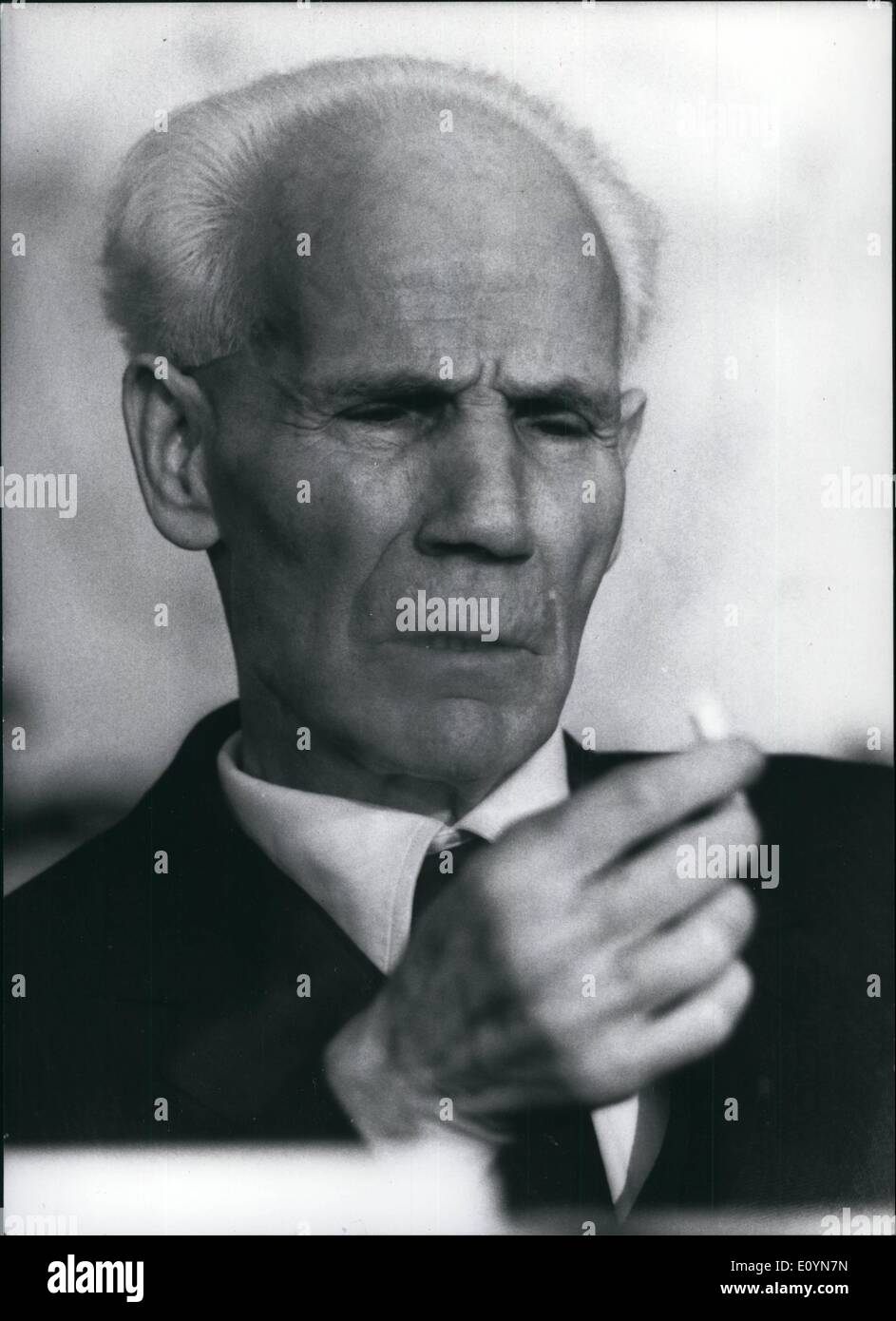 Neofascist hi-res stock photography and images - Alamy