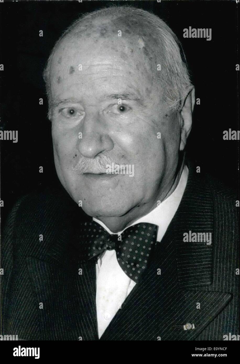 Francois poncet hi-res stock photography and images - Alamy