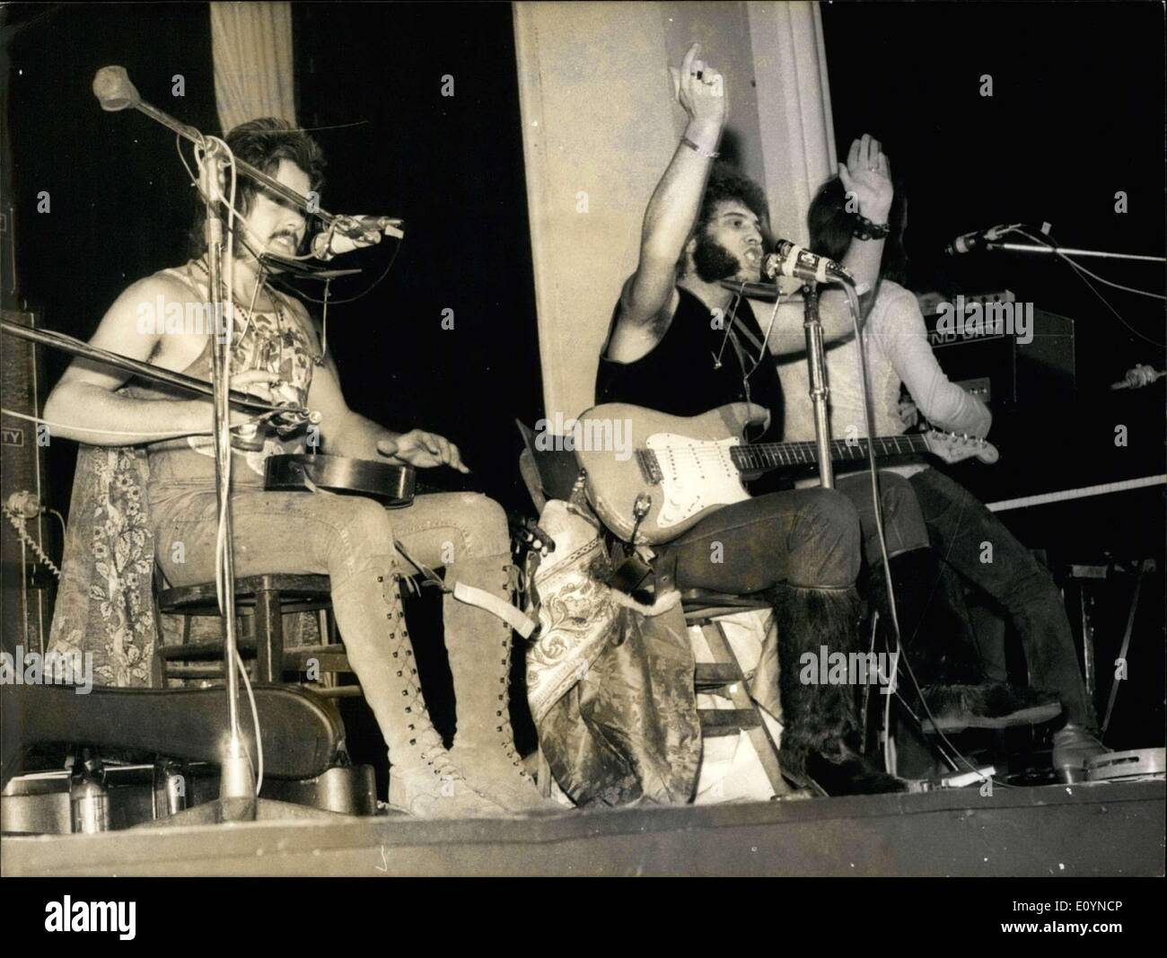 Mungo jerry 1970 hi-res stock photography and images - Alamy