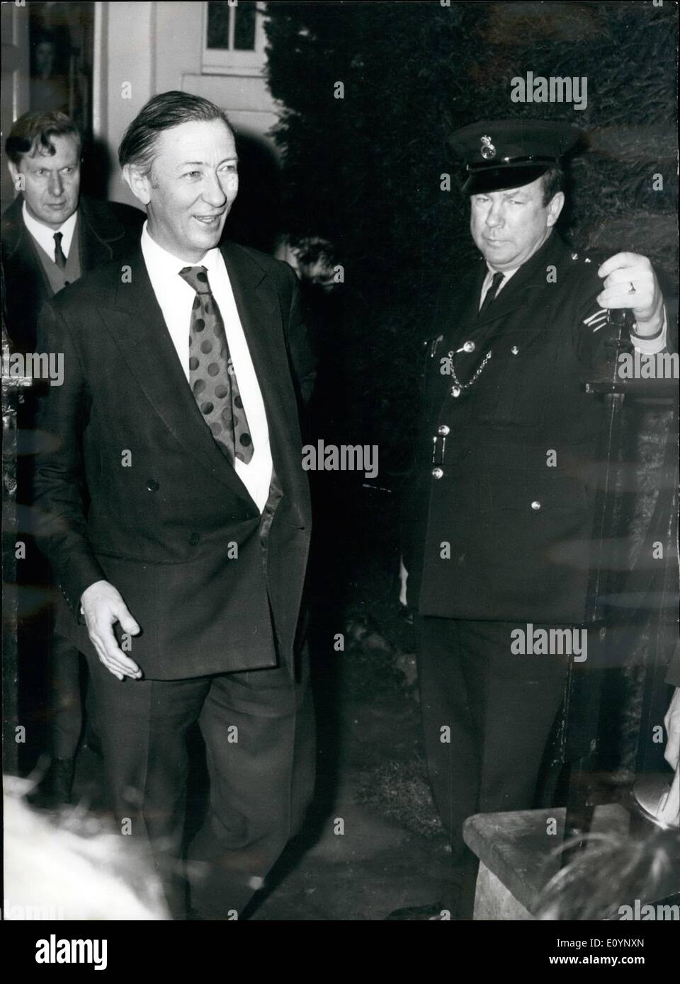 Mr carr hi-res stock photography and images - Alamy