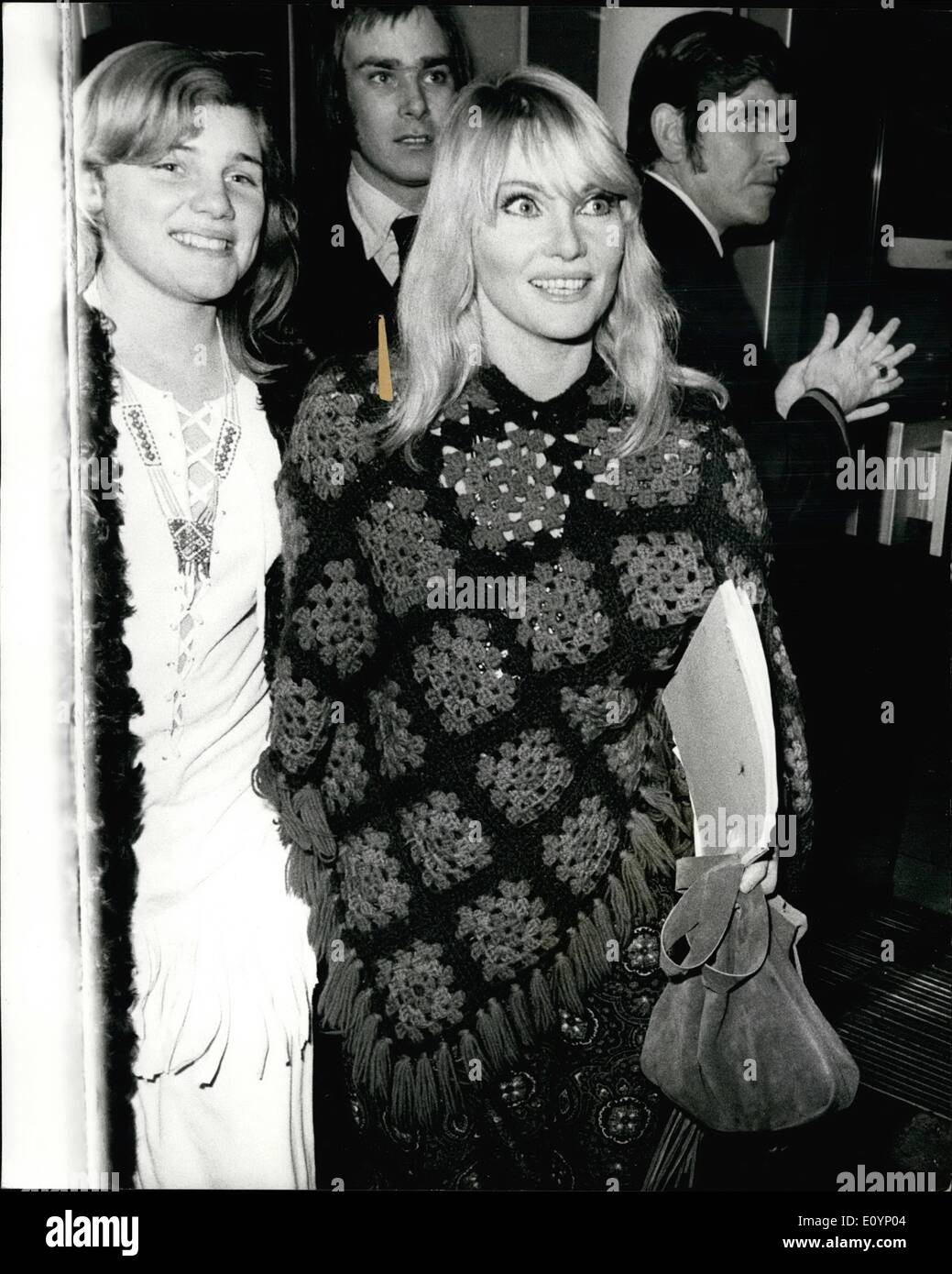 Performance film mick jagger hi-res stock photography and images - Alamy