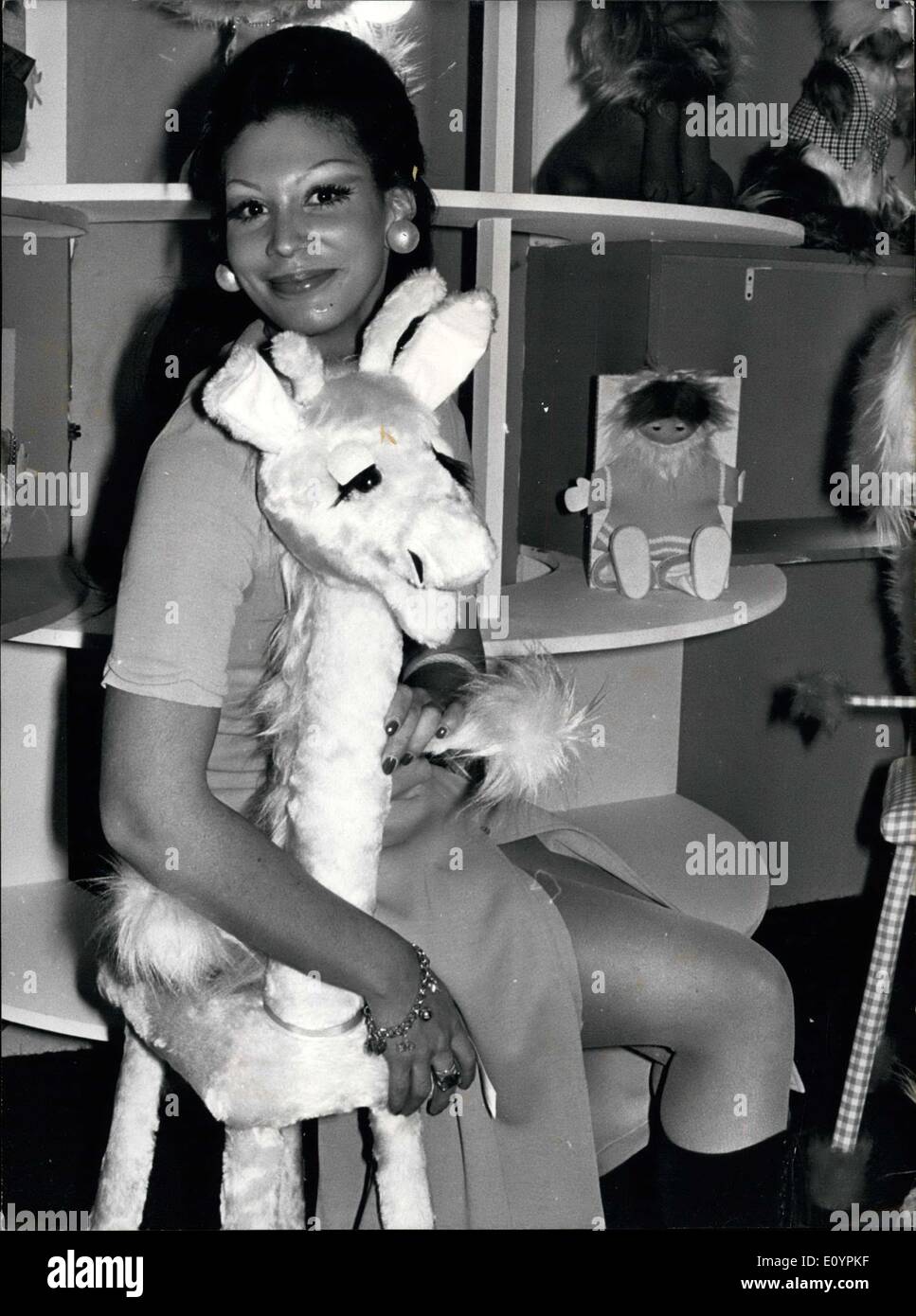 Miss World 1971 High Resolution Stock Photography and Images - Alamy