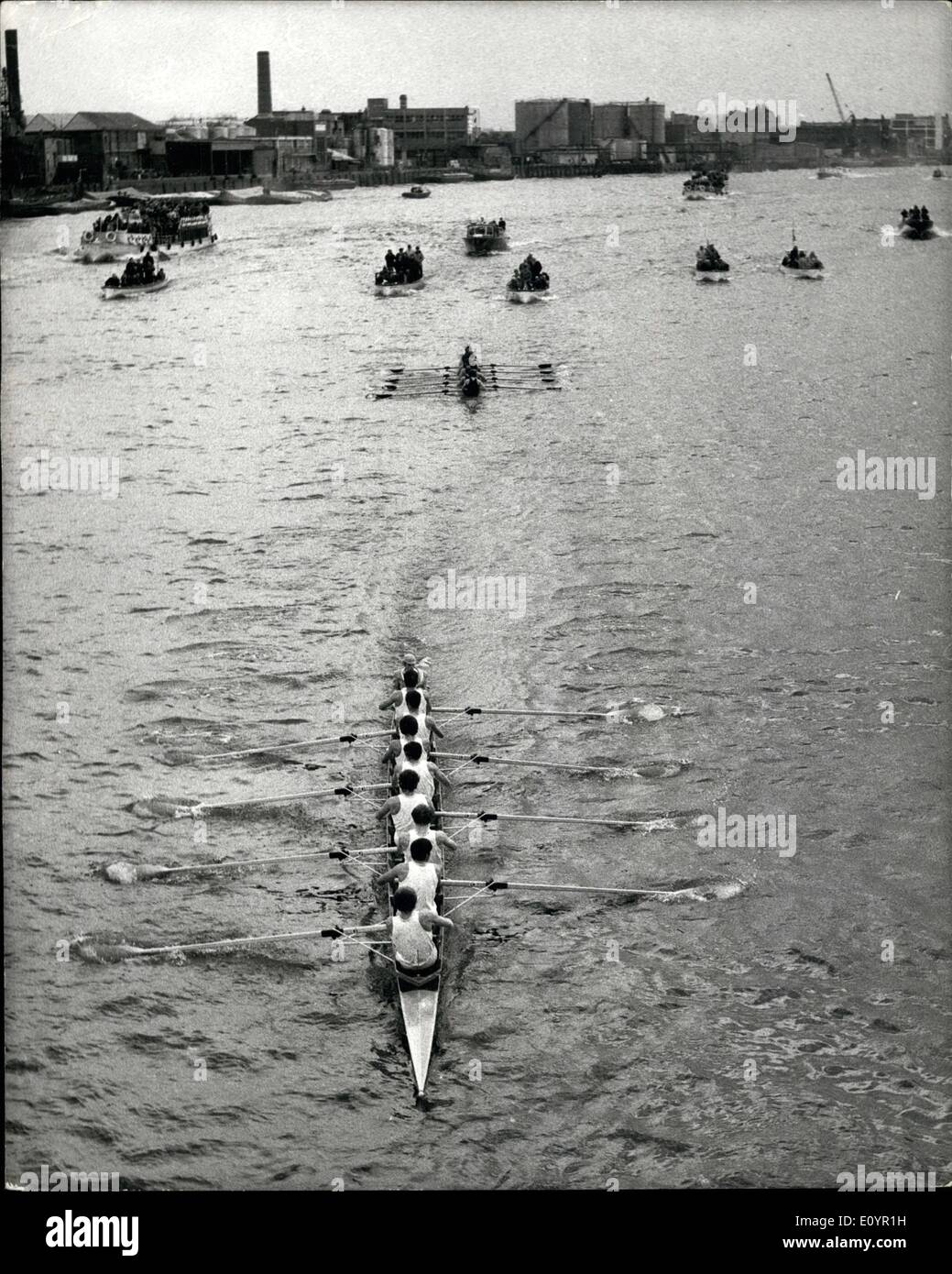 Mar. 03, 1971 - Cambridge Beat Oxford by ten lengths in the 117th Boat ...
