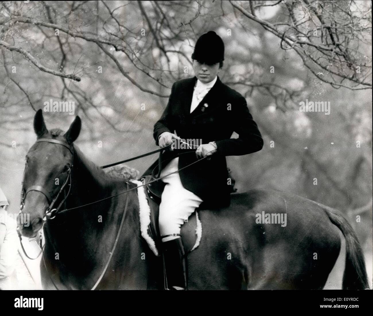 Apr. 04, 1971 - Badminton Horse Trials. Princess Anne leads Stock Photo ... Apr. 04, 1971 - Badminton Horse Trials. Princess Anne leads Stock Photo ...