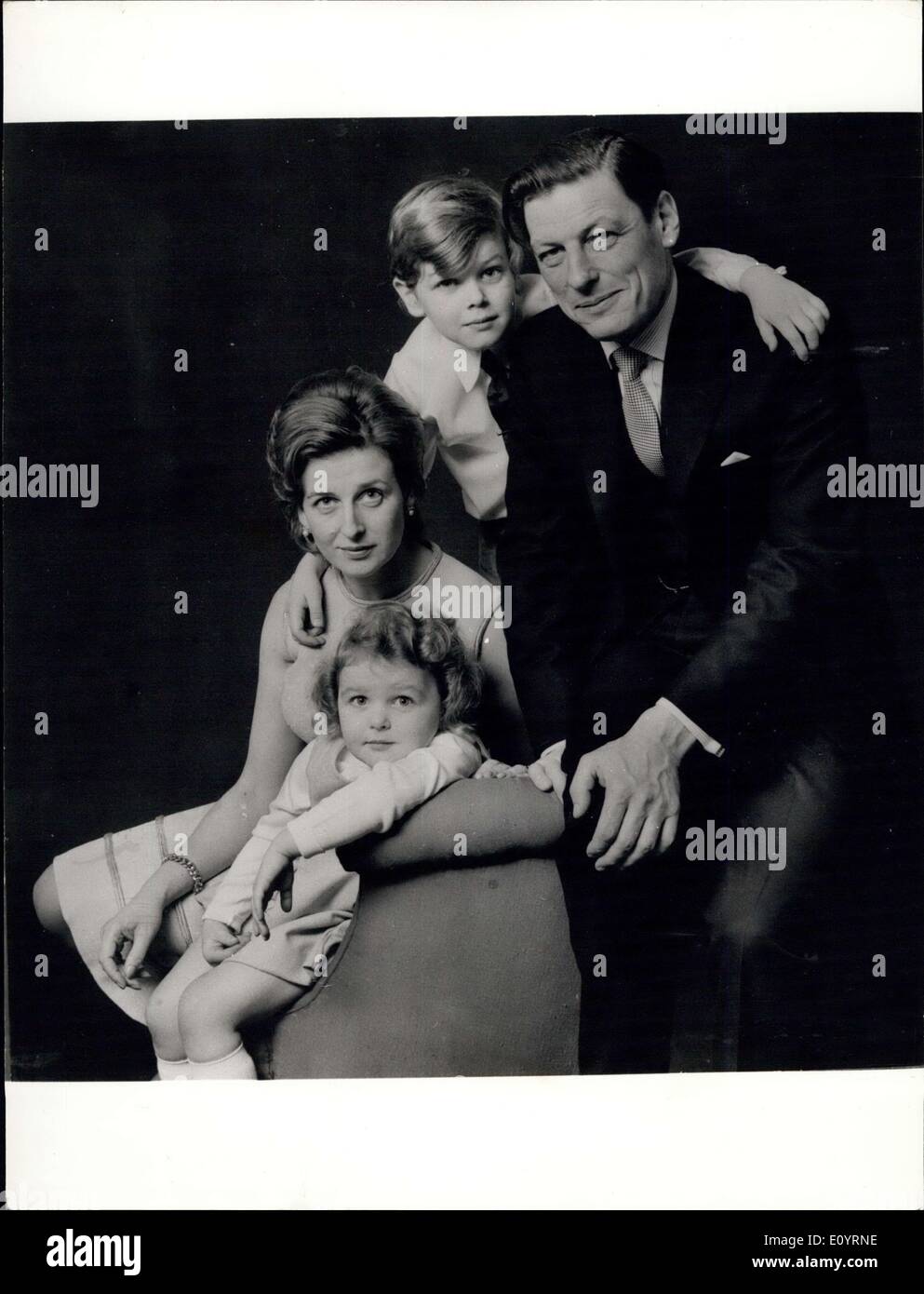 Marina ogilvy hi-res stock photography and images - Alamy