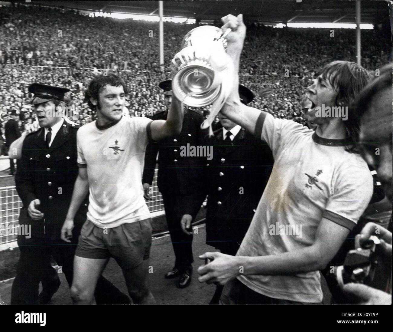 Charlie george, arsenal hi-res stock photography and images - Alamy