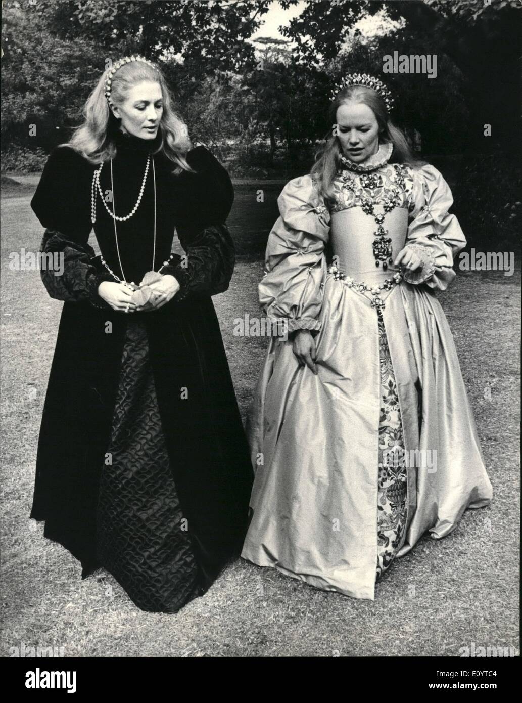 May 14, 1971 - May 14th 1971 Vanessa Redgrave as Mary Queen of Scots ...