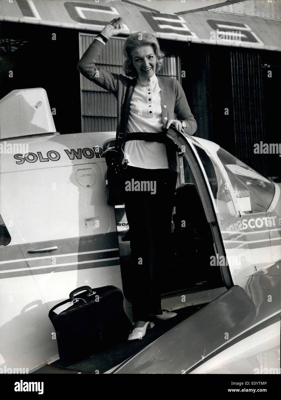 Sheila scott hi-res stock photography and images - Alamy