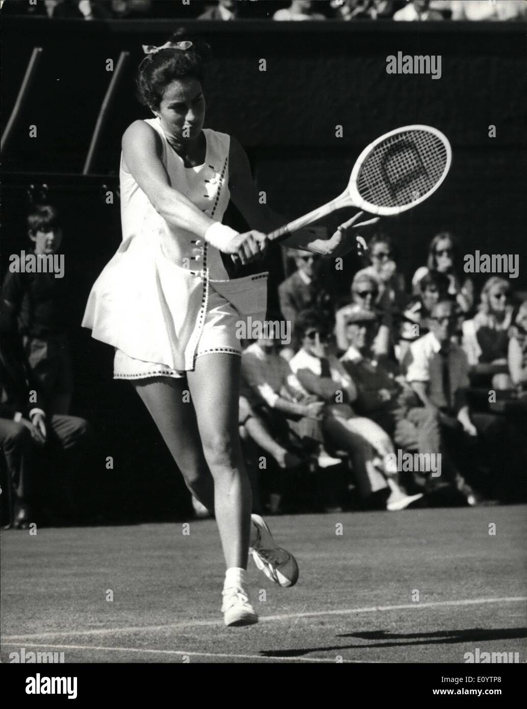 Virginia wade tennis hi-res stock photography and images - Alamy