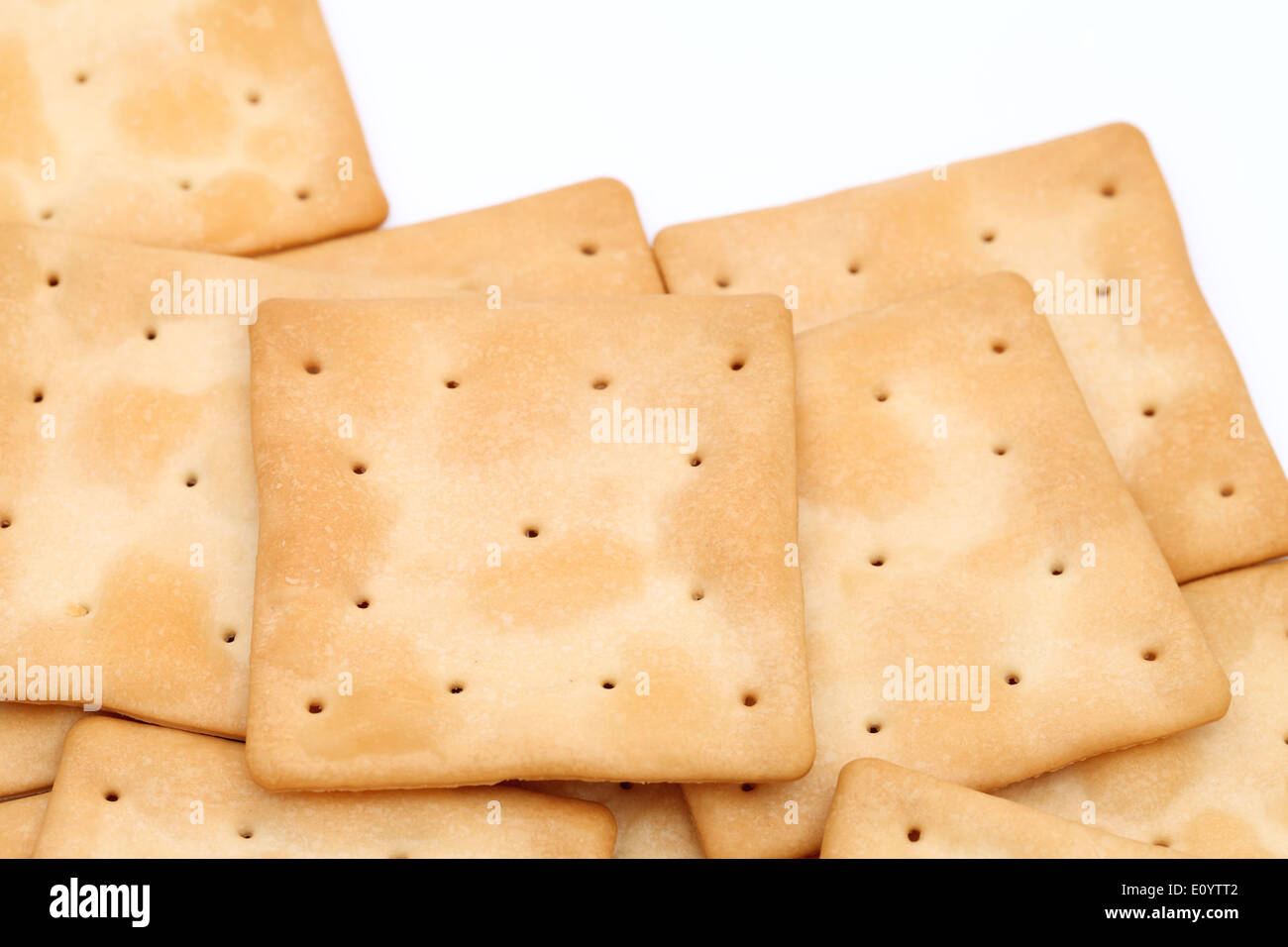 Pile crispy golden crackers hi-res stock photography and images - Alamy