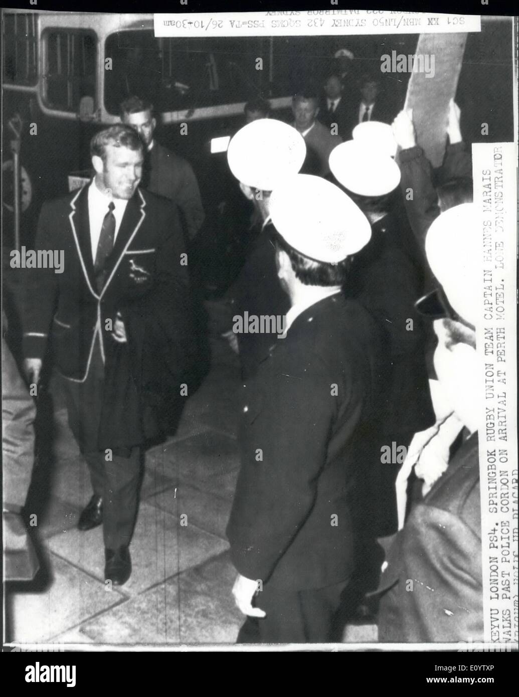 Jun. 06, 1971 - Demonstrators in Clash as the Springboks arrive in ...