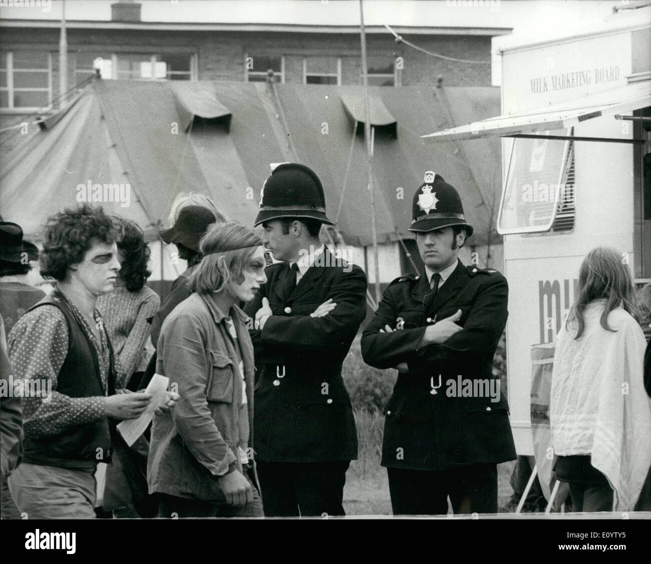 Reading festival 1971 hi-res stock photography and images - Alamy