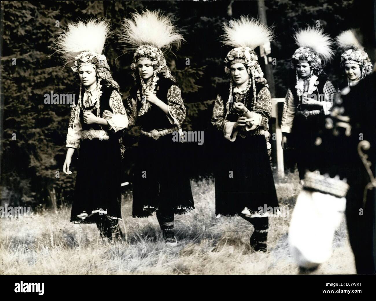 Aug. 08, 1971 - Folklore Festival. Photo shows Girls in beautiful ...