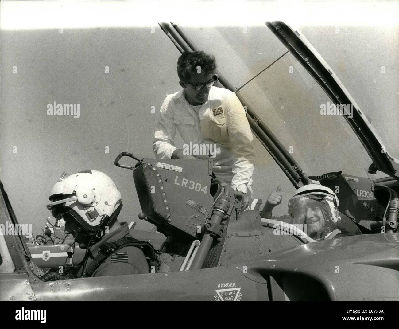 Sep. 09, 1971 - Brian Thrubshaw takes a back seat: Mr. Brian Trubshaw ...