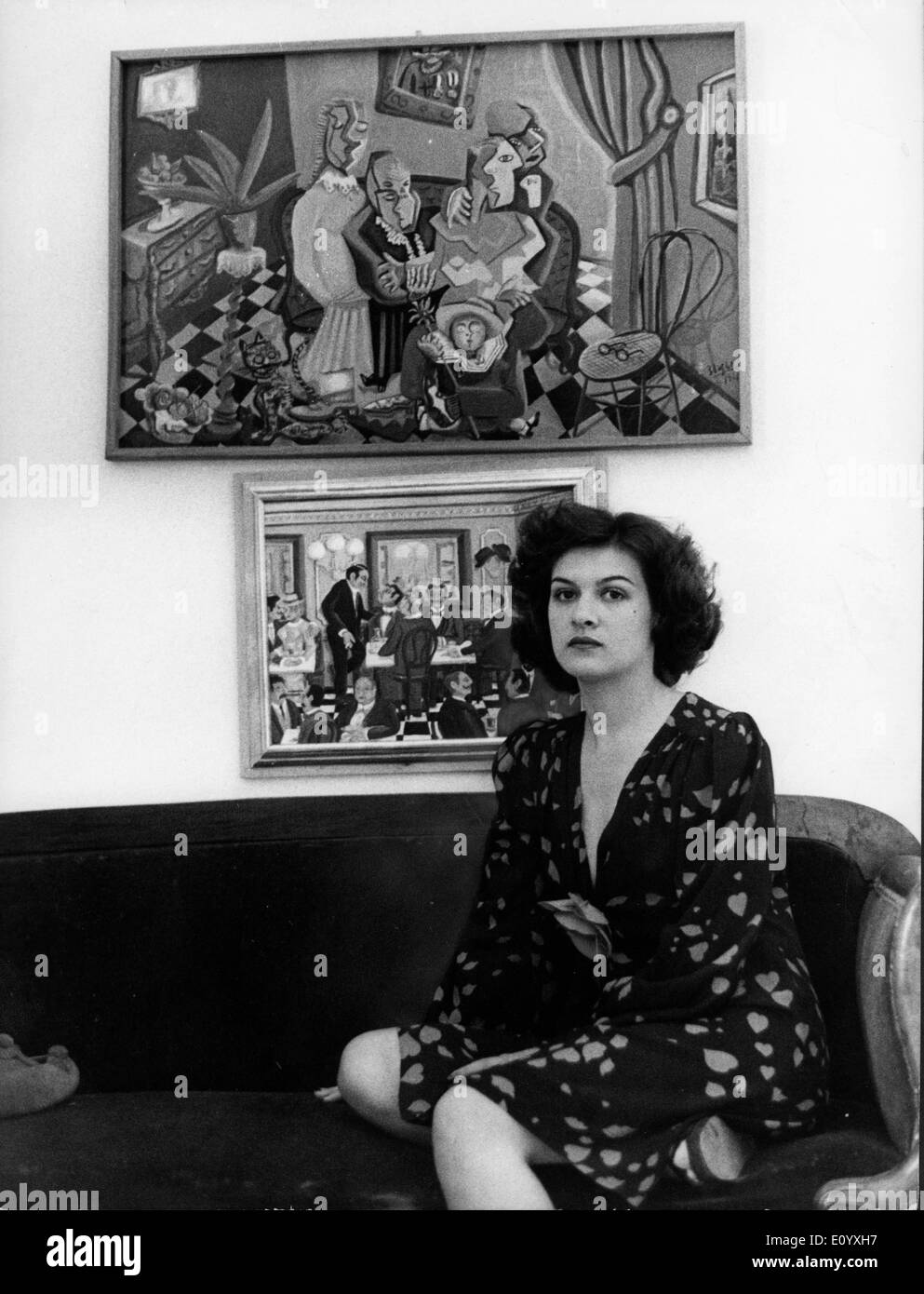 Paloma picasso hi-res stock photography and images - Alamy