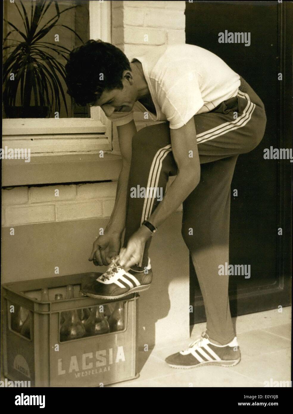 Puttemans hi-res stock photography and images - Alamy