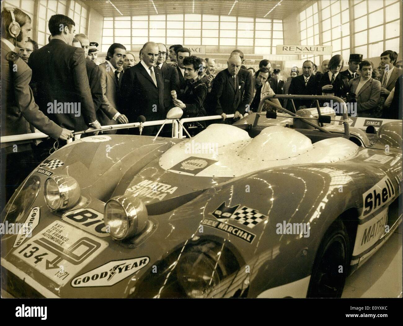 1971 at 1971 auto show hi-res stock photography and images - Alamy