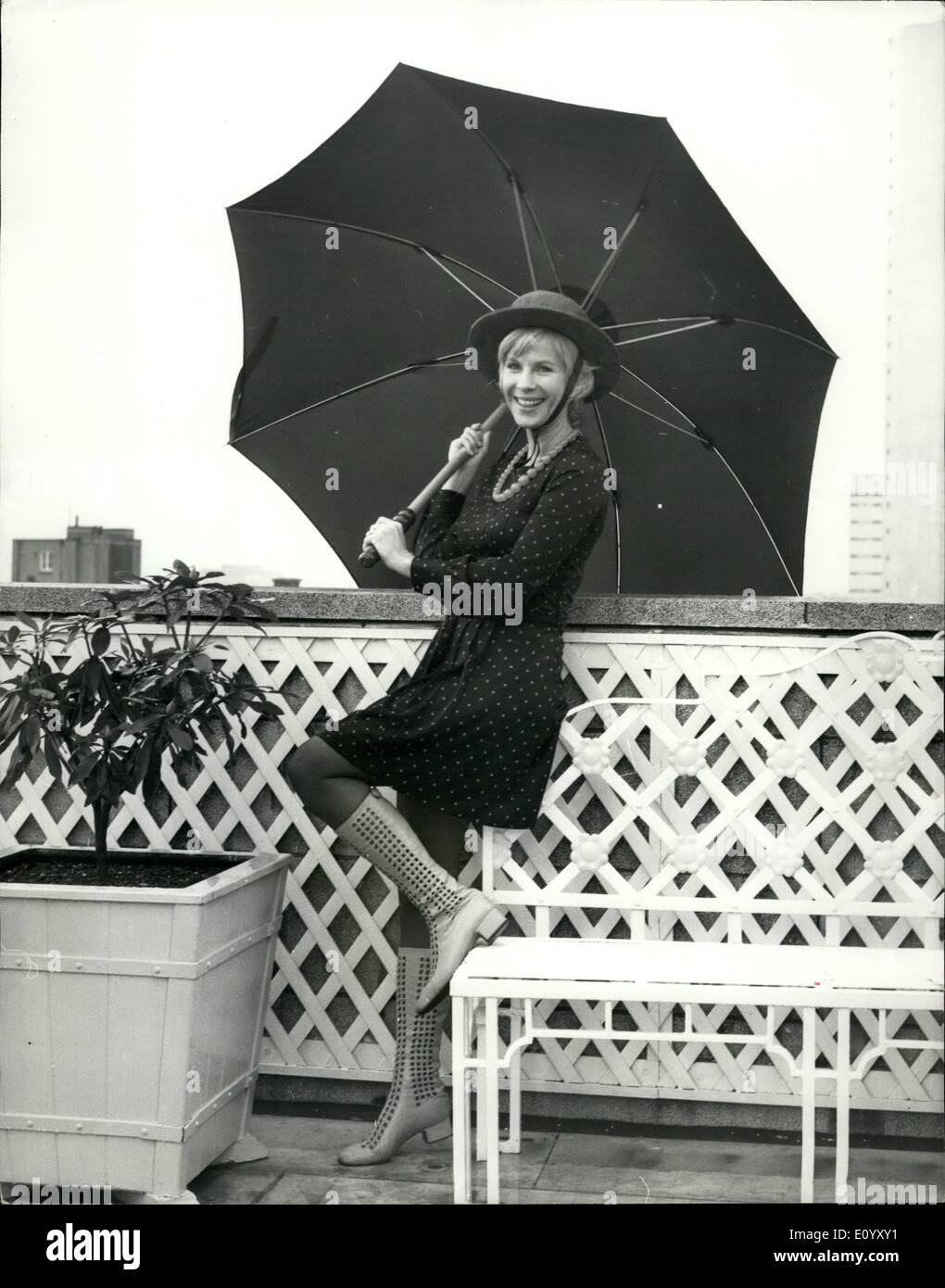 Swedish actress bibi anderson in london hi-res stock photography and ...