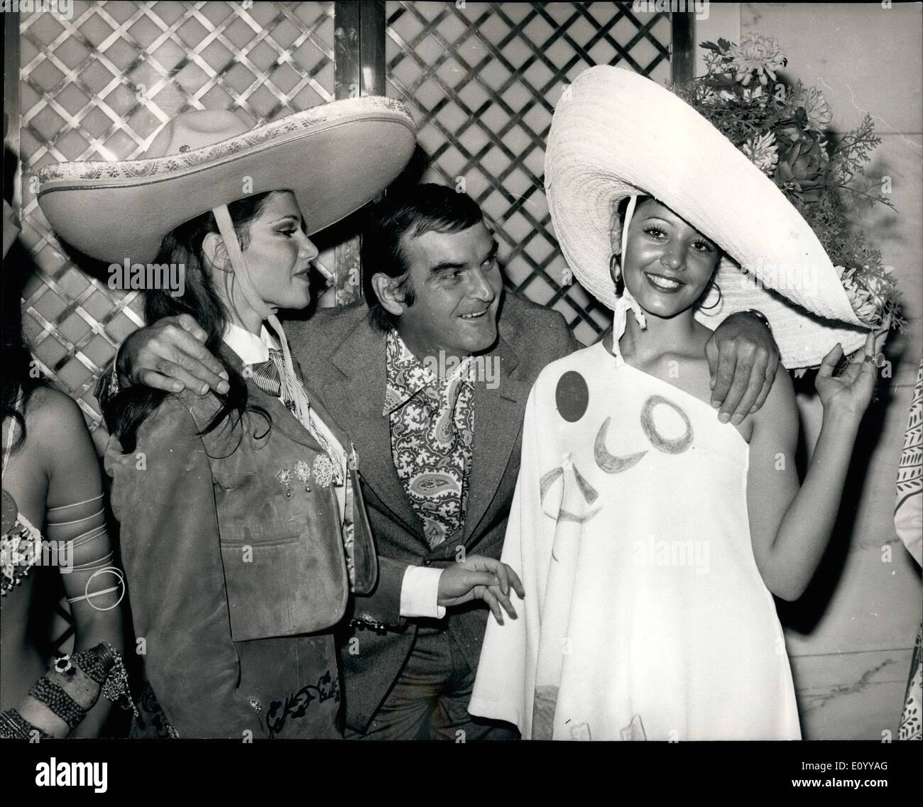 Nov. 11, 1971 - Variety Club Luncheon For 'Miss world' Finalists: The ...