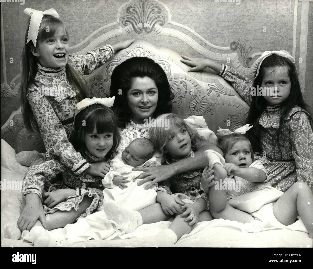 W 8 lord dudley countess have been married 10 years hi-res stock ...