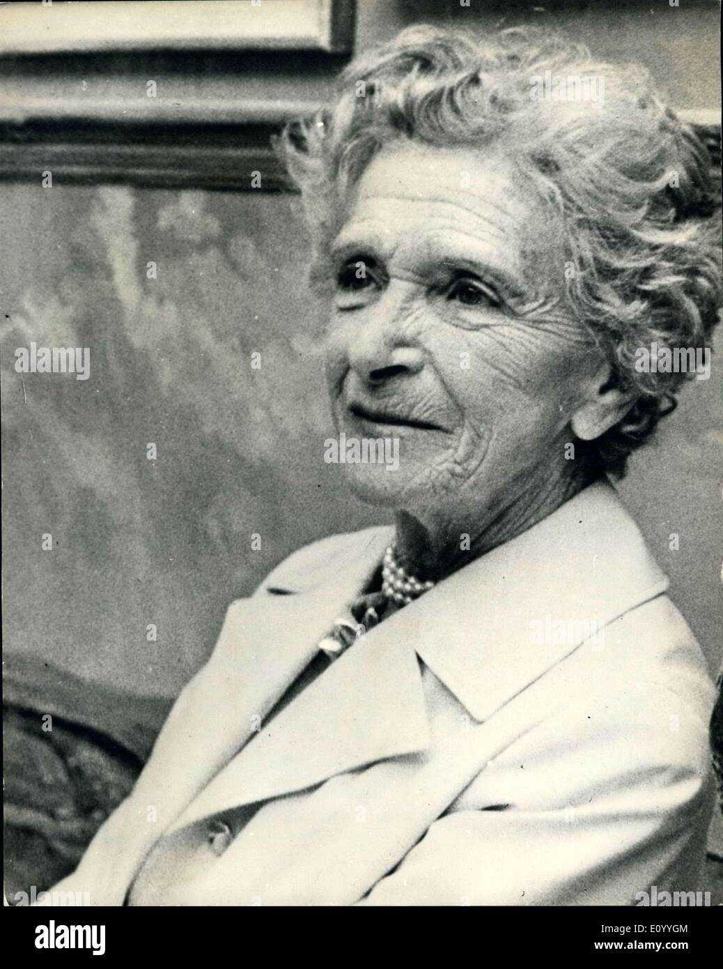 Nov. 17, 1971 - Gladys Cooper Dies at 82: Dame Gladys Cooper, the ...