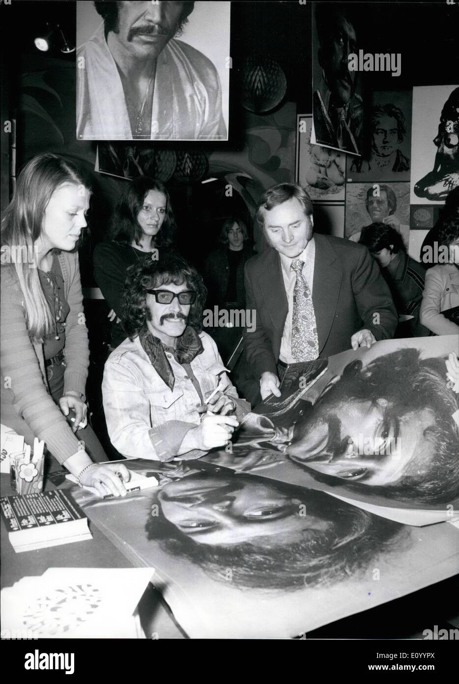 Dec. 12, 1971 - Peter Wyngarde signed his posters in Munich.: In the ...