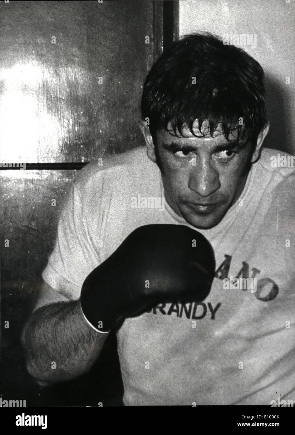 1971 bodell to defend european hi-res stock photography and images - Alamy