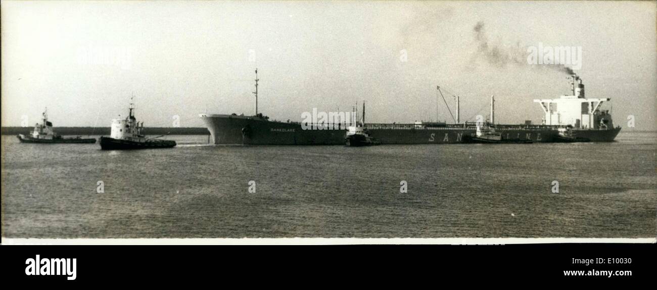 Liberian oil tanker hi-res stock photography and images - Alamy