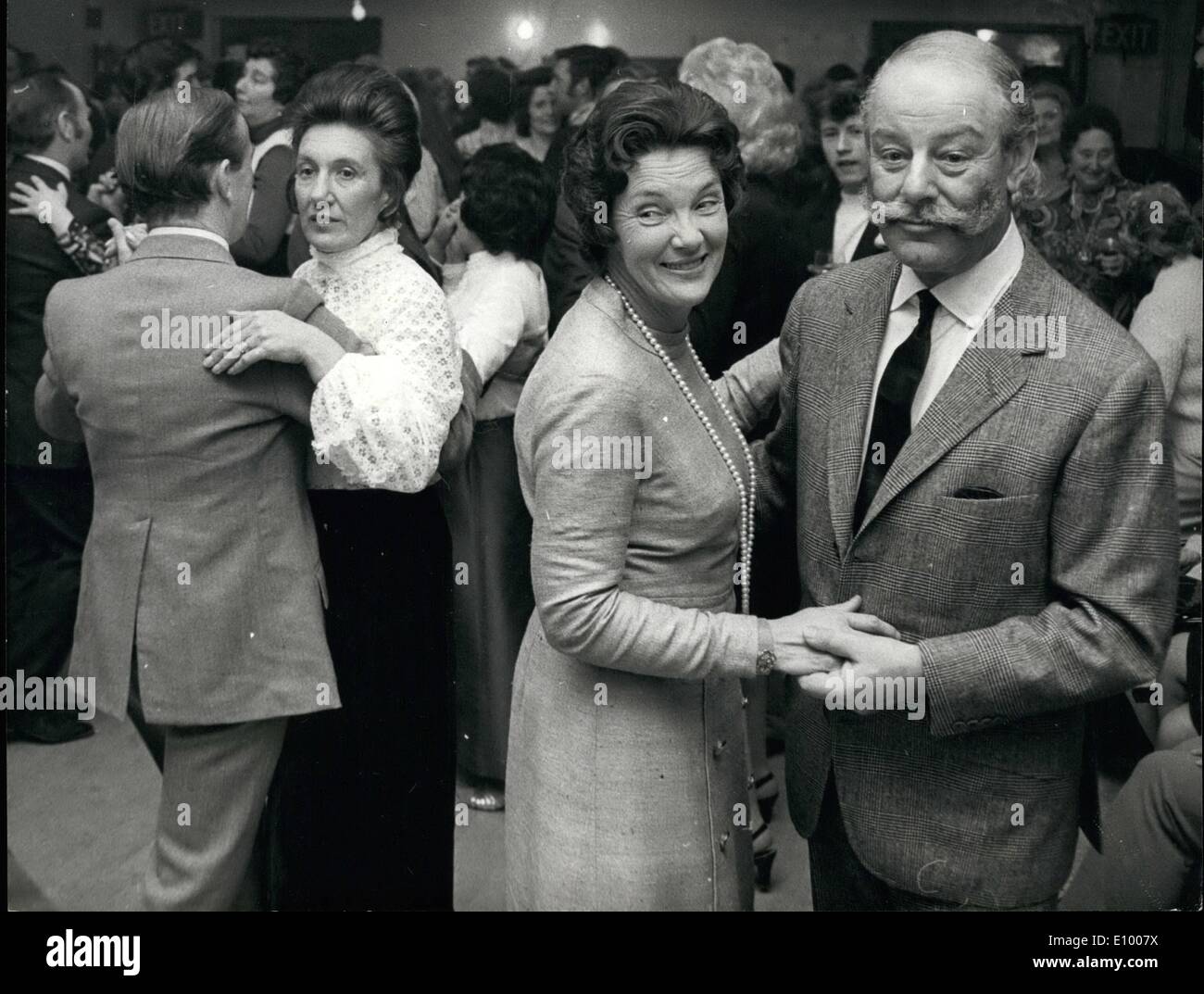 Jan. 01, 1972 - The Voters Back Sir Gerald Nabarro: Sir Gerald Nabarro ...