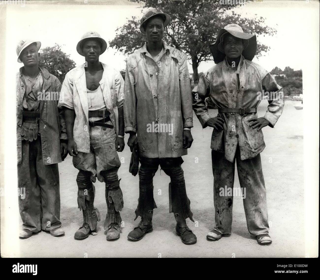 Mine workers south africa hi-res stock photography and images - Alamy