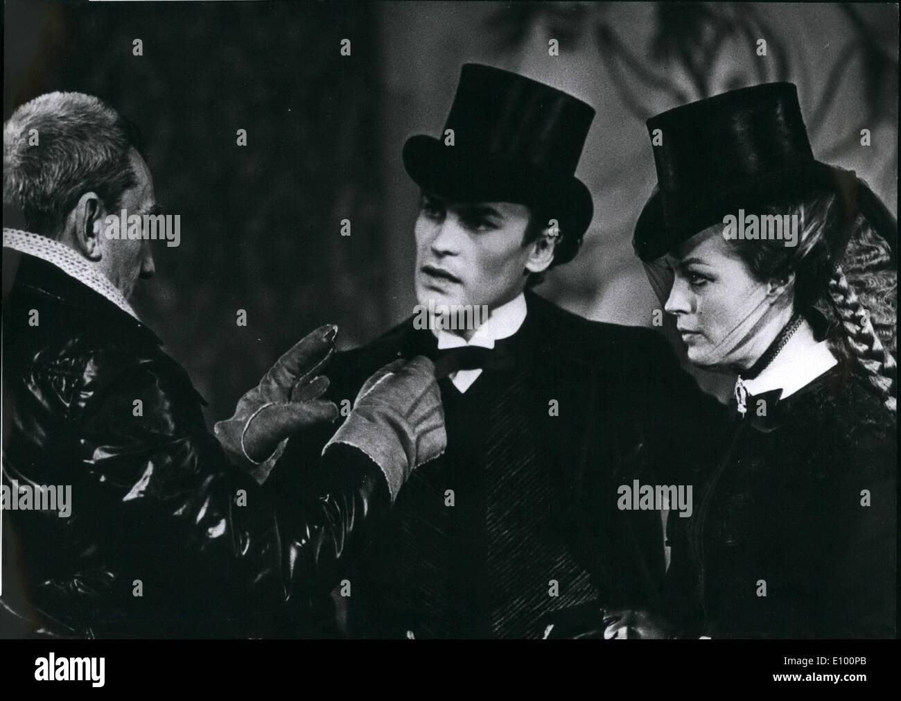 Helmut berger ludwig hi-res stock photography and images - Alamy