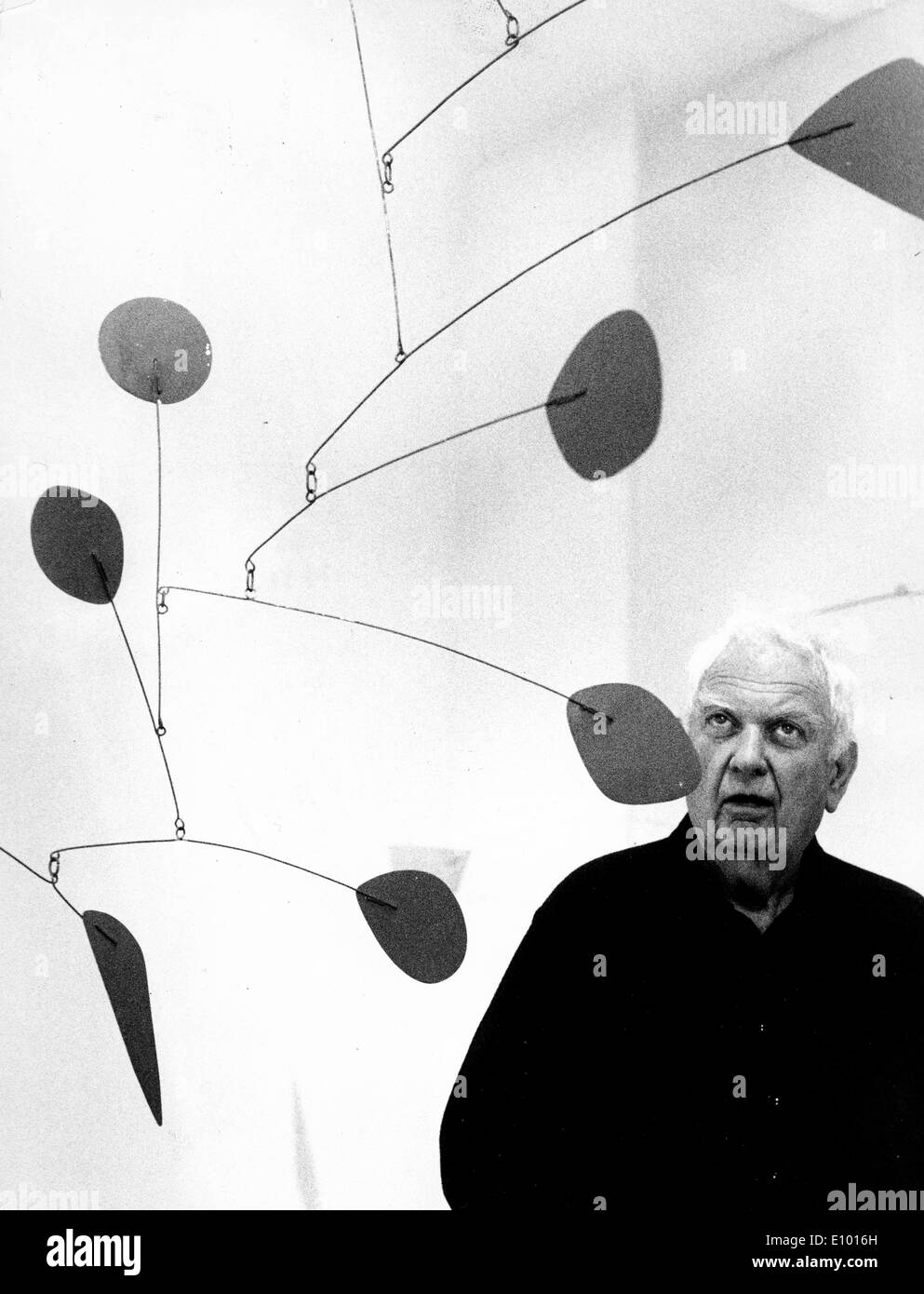 Alexander calder hi-res stock photography and images - Alamy