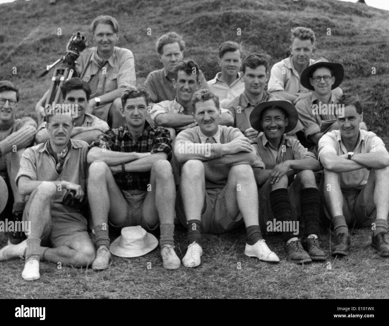 MOUNT EVEREST explorers Stock Photo - Alamy