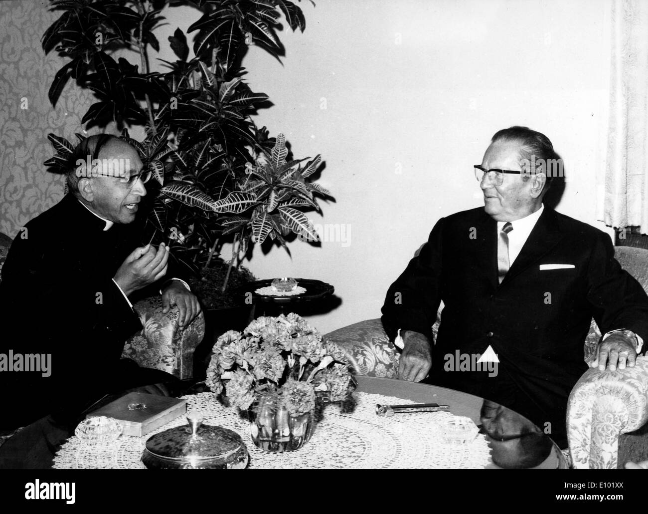 AGOSTINO CASAROLI (L) was an Italian Catholic priest and diplomat for ...