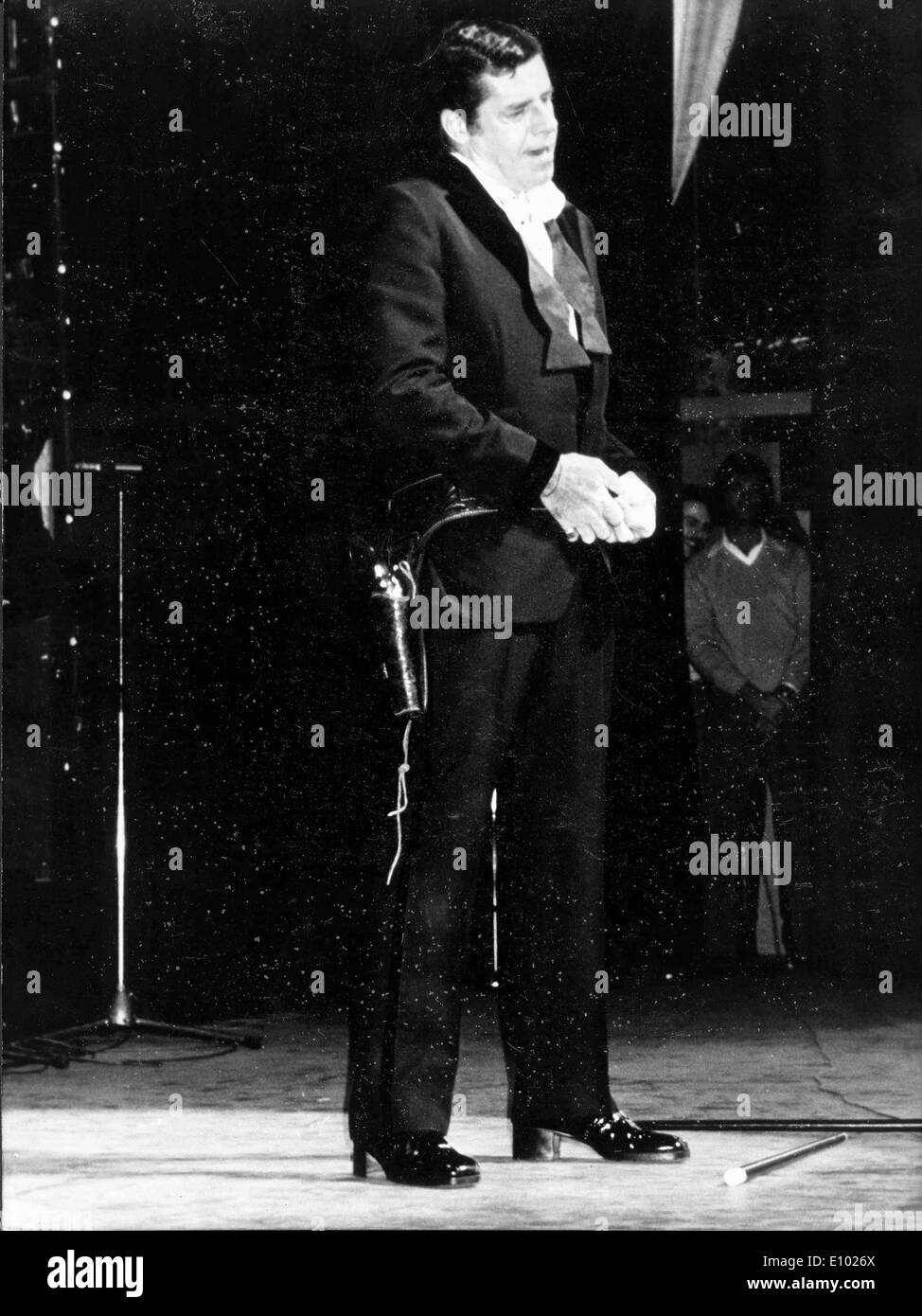 The comedian tv show hi-res stock photography and images - Alamy