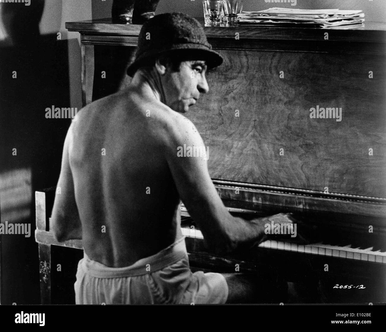 Actor Walter Matthau in 'Pete 'N' Tilli' Stock Photo - Alamy