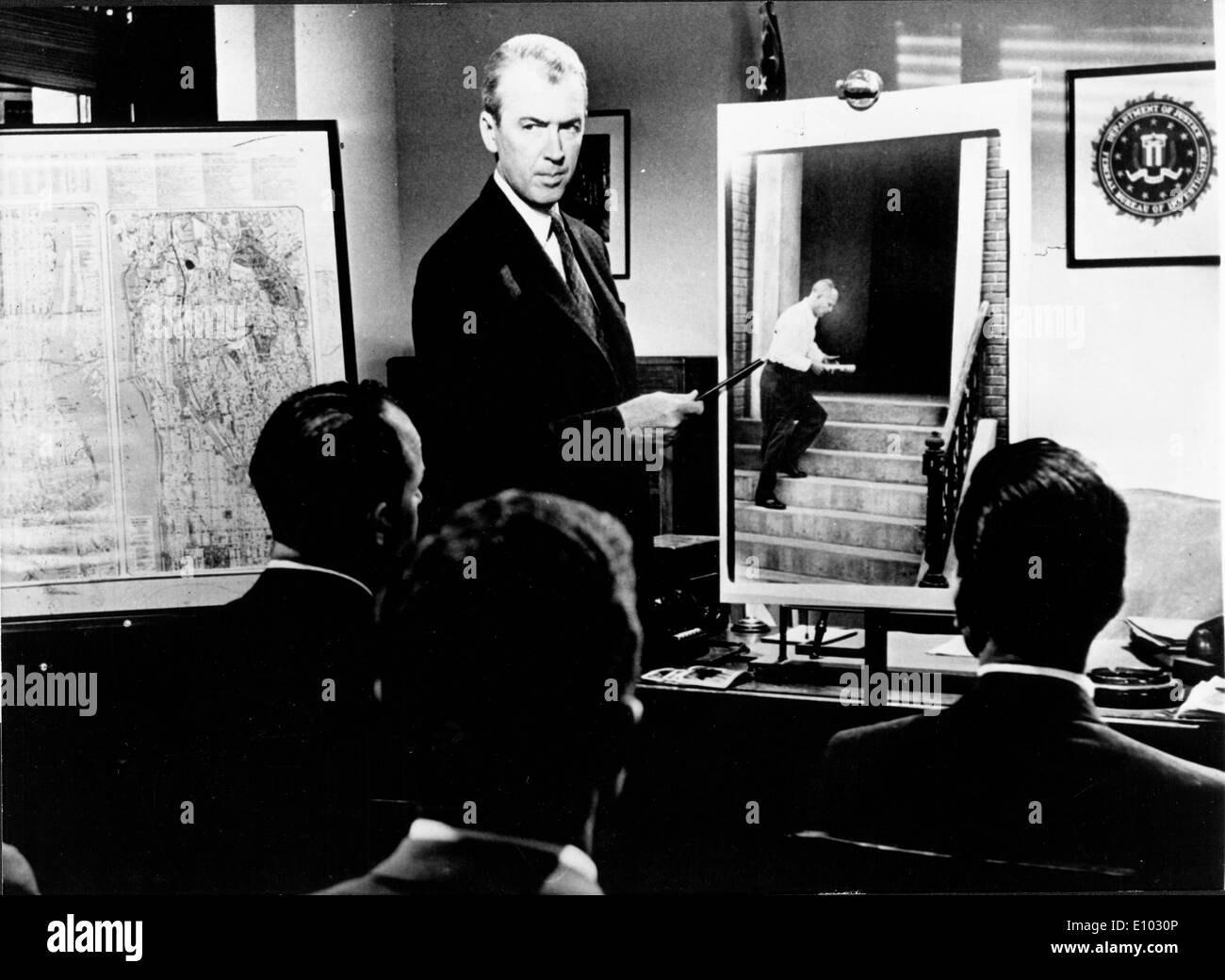 Federal law enforcement agent hi-res stock photography and images - Alamy