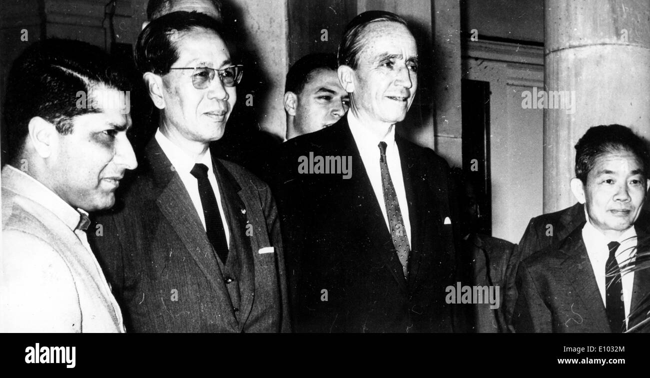 Philip bonsal hi-res stock photography and images - Alamy