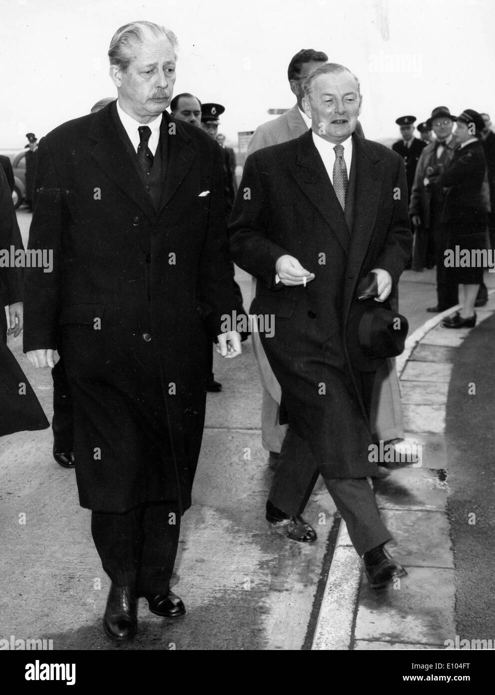 Prime Minister Harold Macmillan with Selwyn Lloyd Stock Photo - Alamy