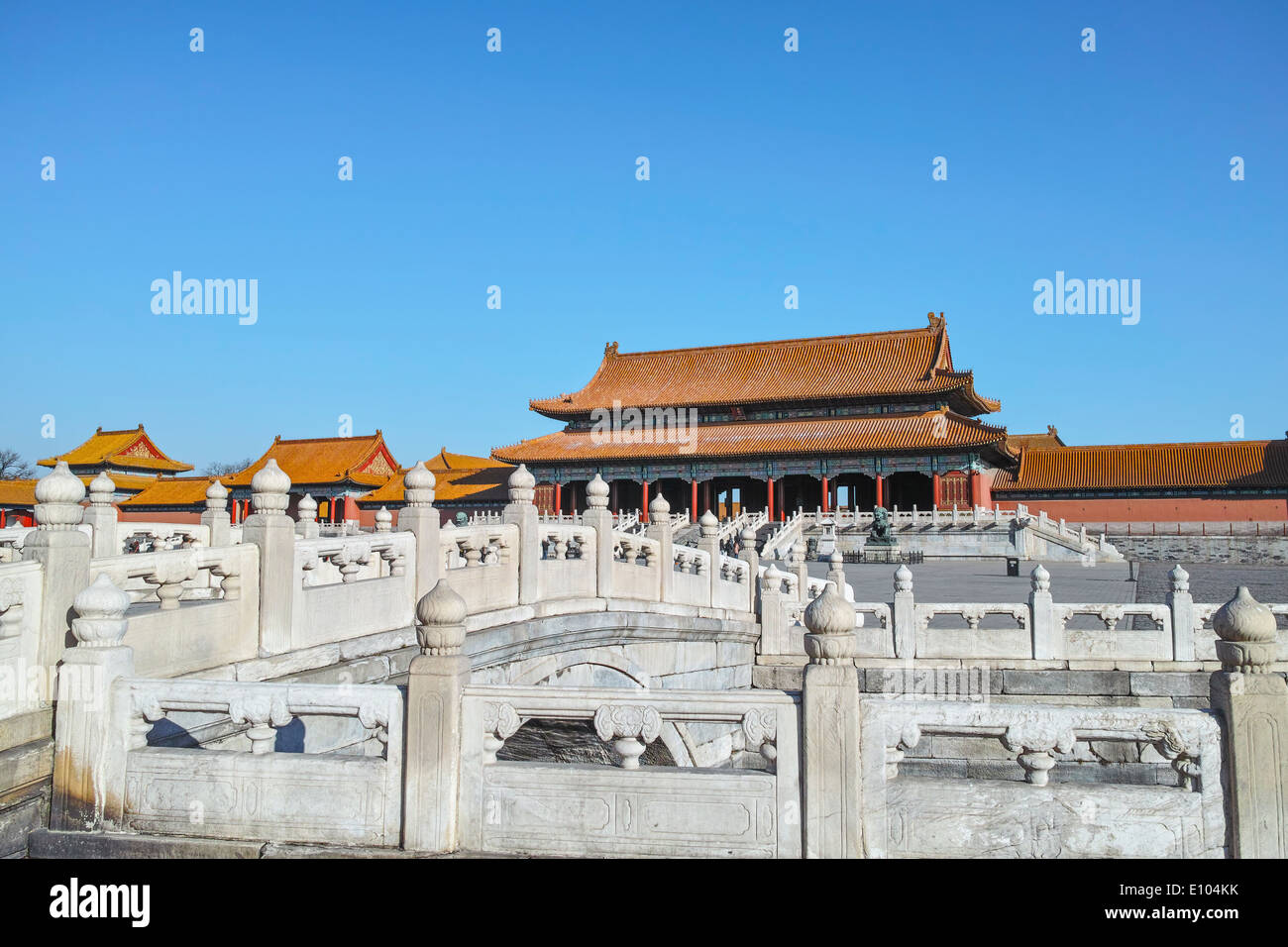 Marble bridge hi-res stock photography and images - Alamy