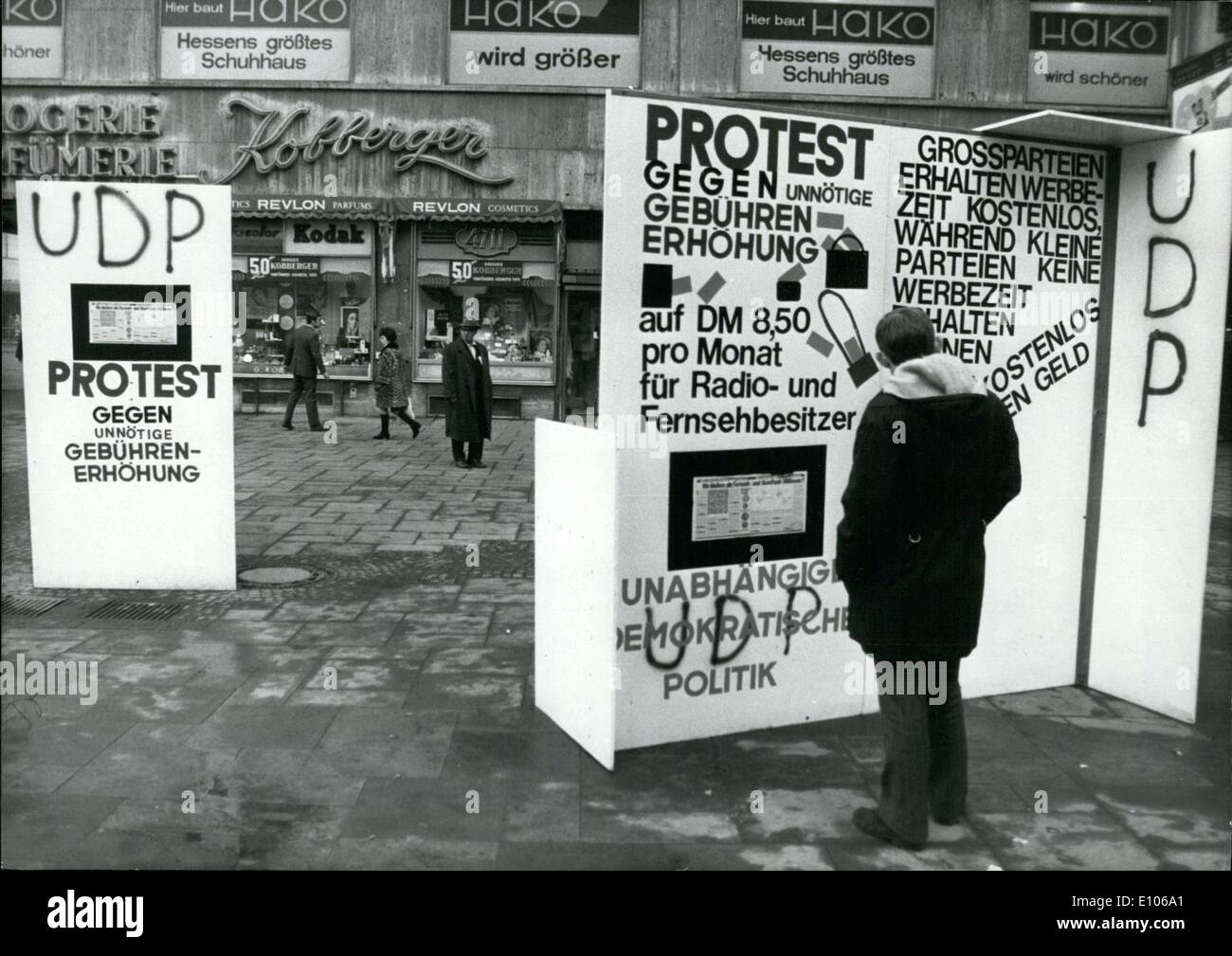 Jan. 13, 1970 - Pictured here is a private polling station of the ...