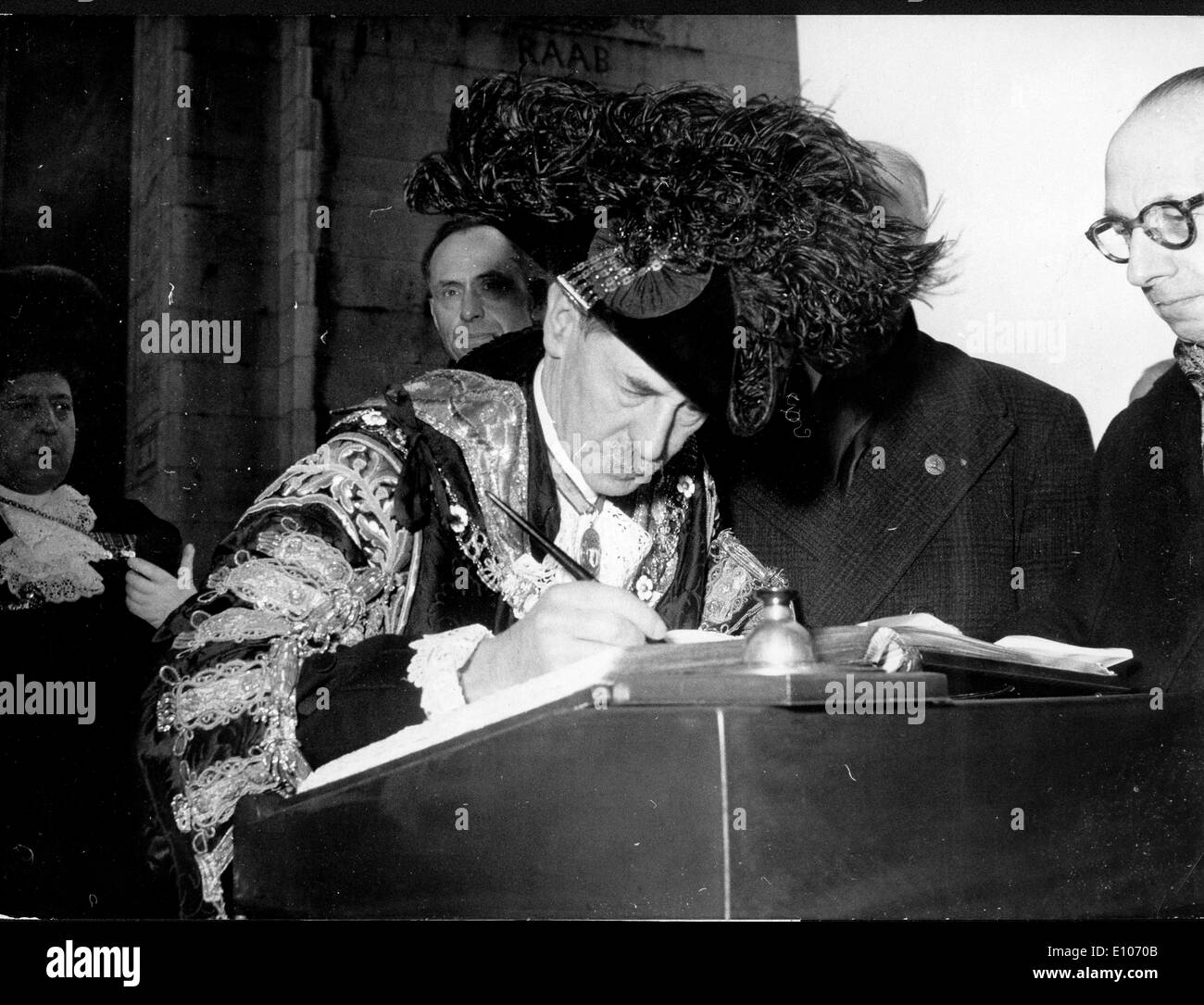 Bowater hi-res stock photography and images - Alamy