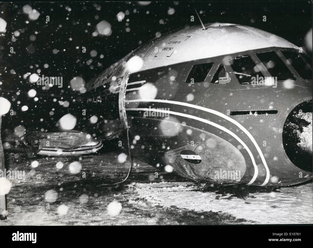 Plane crash munich hi-res stock photography and images - Alamy