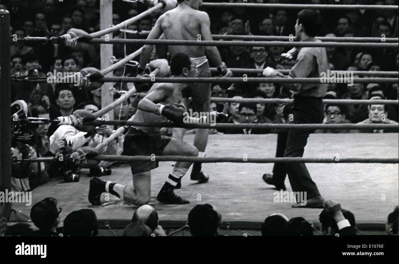 Boxing 1970 hi-res stock photography and images - Alamy